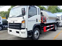 Sinotruk HOWO Construction Sprayer Bitumen Asphalt Distributor Spraying Spray Truck