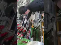 China BTU Bladder Turn-up Building Machine 8-21" Bead Diameter with 35-200 RPM Spindle Speed for Tubeless Tire Production for sale