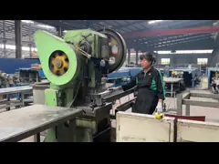 Processus de production de poteaux de pêche galvanisés 50*70 mm