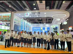 Tessuto in policottone con trattamento speciale, sensibilità manuale e design personalizzato