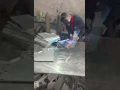 China Cable Safe Cable Tray Hot Dip Galvanized Metal Bridge Covered Cable Tray for sale