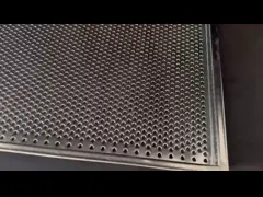 China Customizable Mesh Baking Pan Pizza Cooking Mesh 1.0mm-3.6mm Thickness for sale