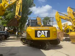 CAT320D
