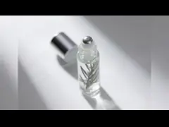 中国 クリアローラーボトル バルク クリスタル 12ml 円筒形 ロールオンオイルボトル 販売のため