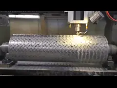 Rulli di rilievo incisi CNC