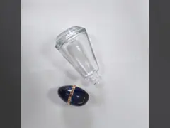 China Conical Glass Perfume Bottles 30ml 4.7cm×8.4cm with Customizable Spray Pumps for Premium Fragrances for sale