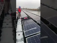 Cina Ultimo Robot di Pulizia Pannelli Solari Semiautomatico con Telecomando per la Pulizia Solare, Attrezzatura per la Pulizia Solare, Robot di Pulizia Solare in vendita