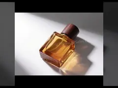 Bouteille de parfum en verre 50 ml Claire