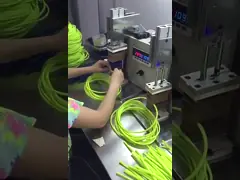 Macchina per l'incollaggio del silicone per l'incollaggio di tubi in silicone