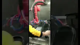 유리 병 또는 금속 병 완전 자동 페인트 스프레이 생산 라인 자동 스프레이 페인트 머신 UV 금속 스프레이 라인