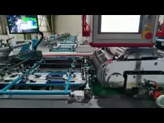 Automatische Fenster-Klebemaschinen-Vorführung