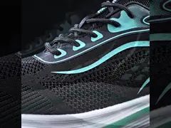 China Electrical Safety Shoes Work Shoes With Anti-smashing Plastic Toe Shoes For Men EVA Sole Men's Work Shoes Flyknit Kevlar Midsole Safety Shoes for sale