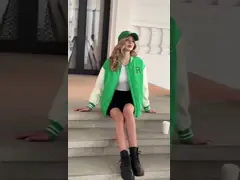 Cina Giacca morbida e resistente al vento con rivestimento in poliestere in vendita