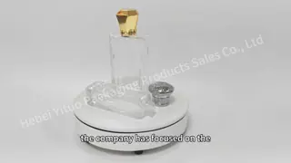Essential oil bottle9