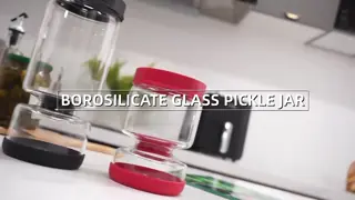 China IKOO 750ml Hourglass Pickle Jar with Silicone Partition & Non-Slip Sleeve for sale