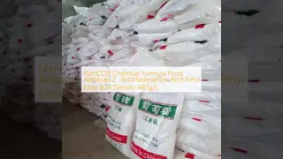 China NaHCO₃ Chemical Formula Food Additives Z -9-Octadecenoic Acid Ethyl Ester Bulk Density 487g/L for sale