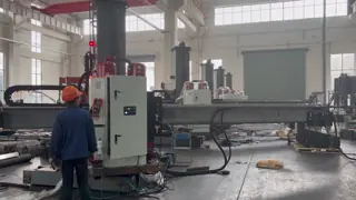 Посмотреть Сварочный манипулятор для колонны труб, Автоматический сварочный аппарат для сварки швов, нагрузка 150 кг, Демонстрация