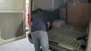 China Industrial Mobile Floor Scale Wireless Bluetooth 500kg Portable Pallet Scale For Warehouse for sale