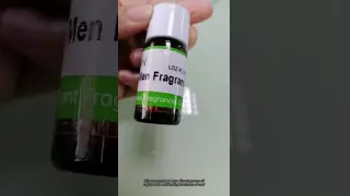 China Concentrated Aqua Kiss Perfume Oil with 65-95% Concentration for Fresh Aquatic Floral Fragrance and 8+ Hours Longevity for sale