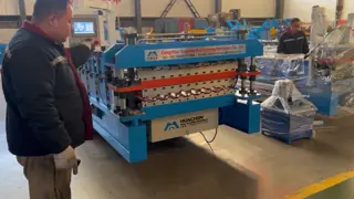 Colored Steel Roofing Sheet Roll Forming Machine with 15-20m/min Speed, 45# Steel Quenching and Plat