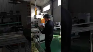 China Recycling Large Silver Green Yellow Durable White Metal  Paint Buckets With Lids & Metal Handle for sale