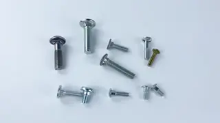 China M5 304 SS A2-70 METAL BOLT Carriage Bolt Passivated Round Head Square Neck for sale