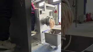 China Professional Meat Mincer Supplier Industrial Fresh Frozen Meat Grinder with High Capacity for sale