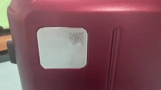 China Zipper Closure Luxury 20-inch Aluminum Business Suitcase with Spinner Caster Scratch-resistant Lightweight PC Modern Style Carry-on Luggage for sale