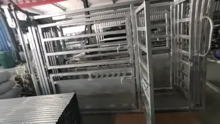 China Customized Cattle Head Crush Galvanized Cattle Clipping Crush for sale