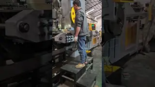 China Precision Nut Bolt Manufacturing Machine , Bolt And Nut Making Machine 380V / 440V for sale