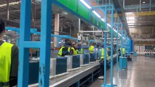 テスト機器付きエアコンコンベアライン