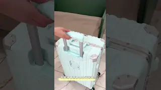 China 1682 Aluminum Frame Luggage with Telescopic Handle Password Lock and Impact-Resistant Design for Versatile Travel for sale