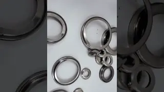 China Hot Selling Modern Style 12mm Satin Finish Handrail Railing Fittings Round Plastic Connector Hardware for Outdoor Balcony Deck for sale