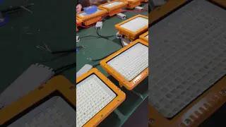 Watch: Portable Highlight LED Explosion Proof Lighting Antirust 400W Showcase