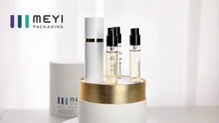 China Customization Orange Twist Up Spray Bottle 10ml Empty For Portable Oral for sale