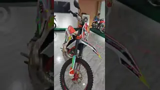 China 300cc Two Stroke Enduro Motorcycle With Water Cooled Engine Lightweight Aluminum Parts for sale