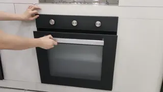 China 70L Built-in Convection Wall Oven With Double Zayer Glass Door Knob Control Stainless Steel Electric Oven for sale