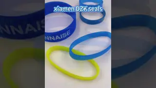 China Custom Silicone Bracelets, Personalized Wristbands, Make Your Own High-quality Rubber Bracelets for sale