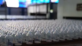The Advanced Production Technology and Strict Inspection Process of Molded Bottles