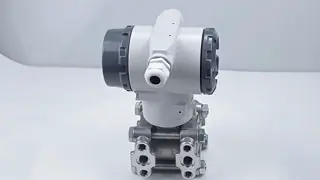 Differential pressure transmitter