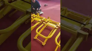 China Garbage Truck Parking Spot Barrier Non Slip For Reducing Impact Force for sale