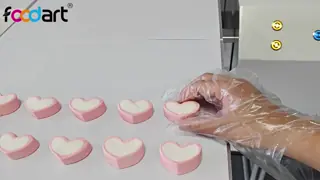 Heart shaped marshmallows printing with Foodart® | Edible ink printer | Foodprinttech