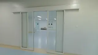 China Customized Swing Glass Doors Blue Ivory Green Hospital Glass Doors With Airtight Sealing for sale