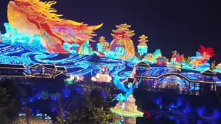 Giant Lotus Lanterns Light Up Your Space