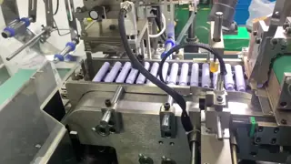 Watch: Shengruisi packaging DH-8ml plastic roll on bottle with hook Showcase