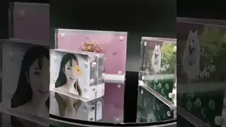 China Magnetic Acrylic Picture Frame 8mm Thickness Clear Standing Frame Customizable for sale