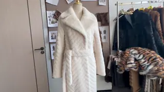 HONGJUN Faux Fur, Where Sustainability Meets Timeless Elegance.