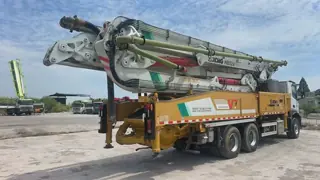 2020 XCMG 52M Pump Truck Benz Chassis Used