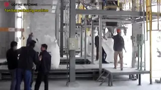 China Open Mouth Fibc Bags Dumping Station Water Soluble Fertilizer Filling Weighing Bagging Equipment for sale