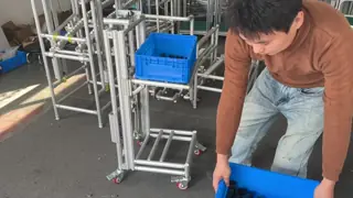 Material lifting trolley